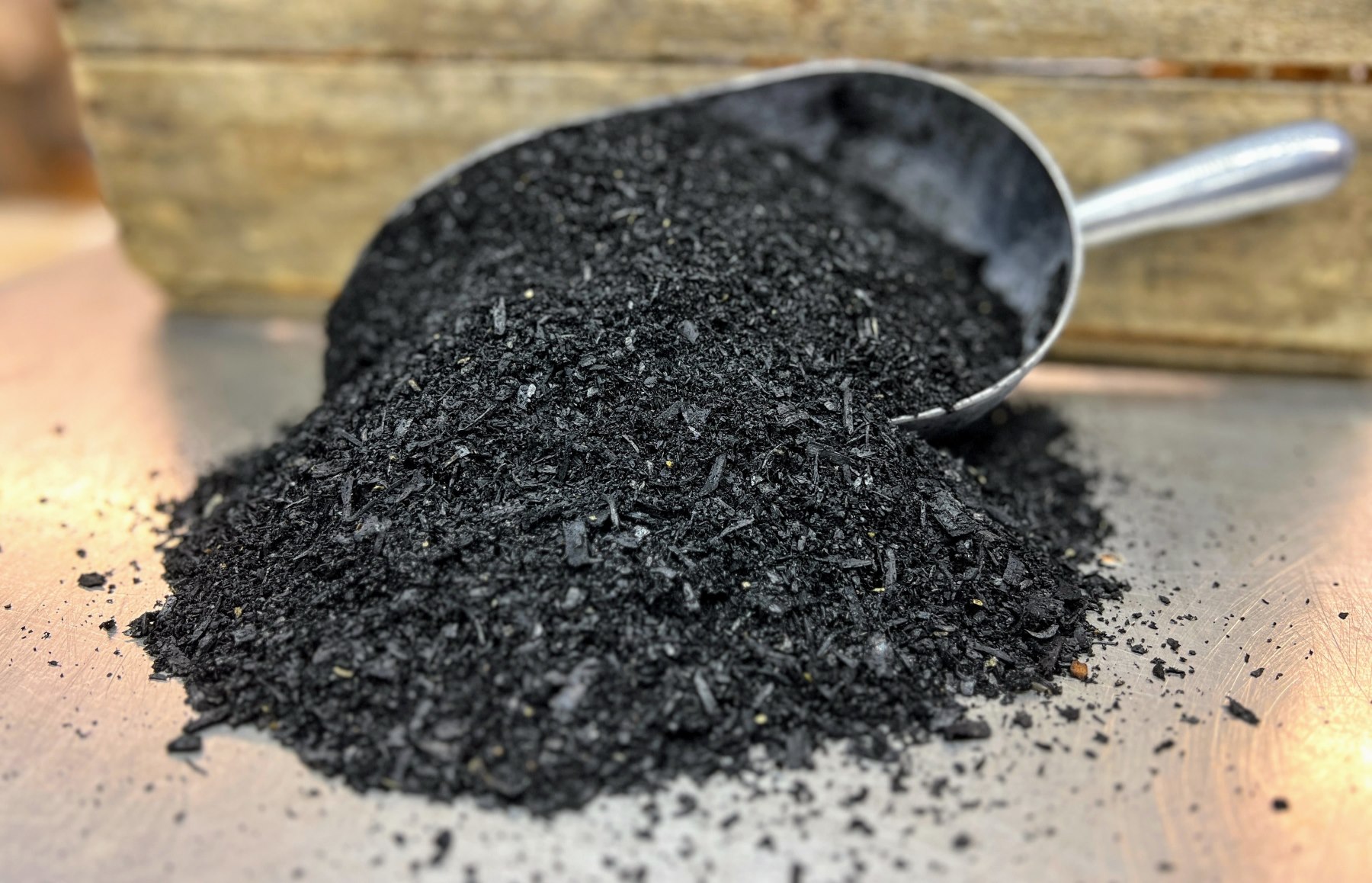 Why You Should Mix BioChar With Your Soil - Growing Farmers