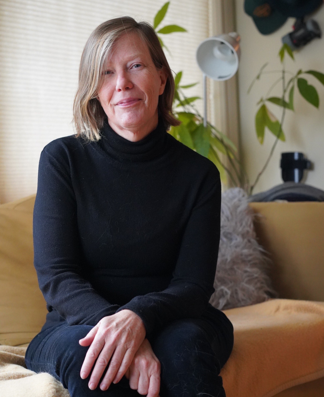 About - Lisa Dowling