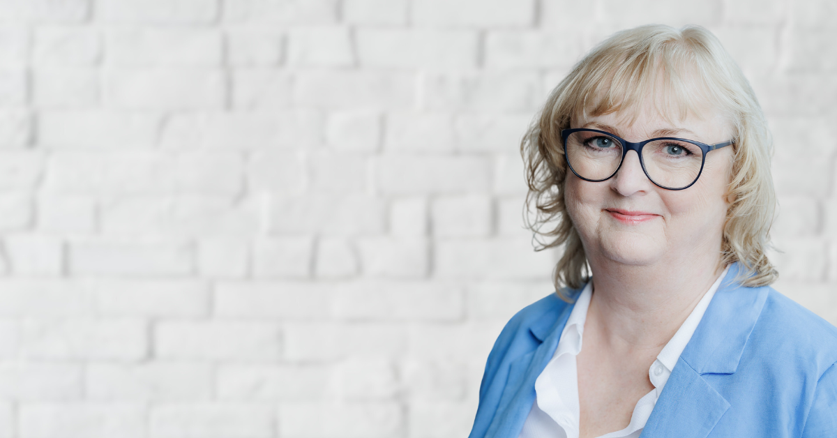 Så er jeg jo nok introvert - Mette Hvied Lauesen Så er jeg jo nok introvert - Mette Hvied Lauesen